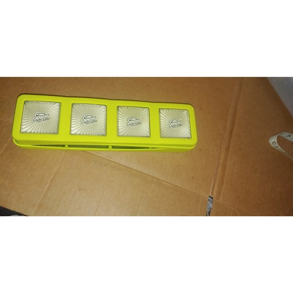 Hasbro | Toys | Hasbro Simon Flash Electronic Memory Hand Held Game ...